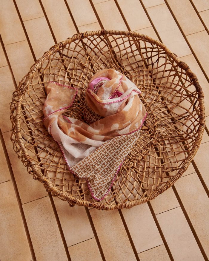 Hemisphere | Cashmere